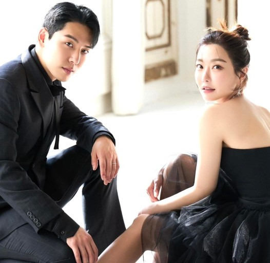 10살 연상 탑女연예인 ️결혼발표한 아이돌 출신배우 스포엔 뉴세이