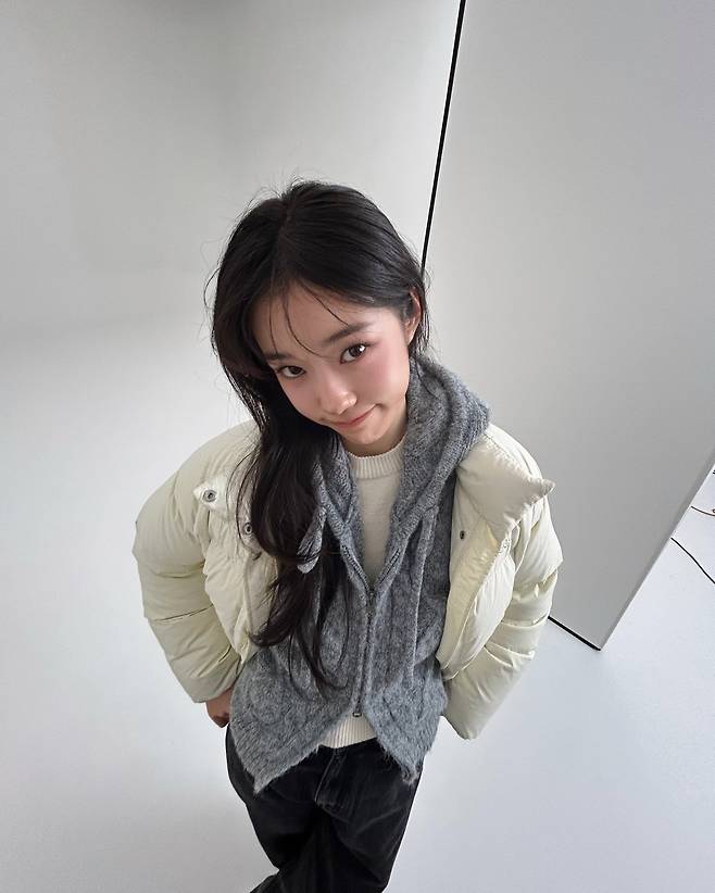 이대 여신 일상 속 빛나는 청순미 화제된 여배우 데일리룩 라이프업