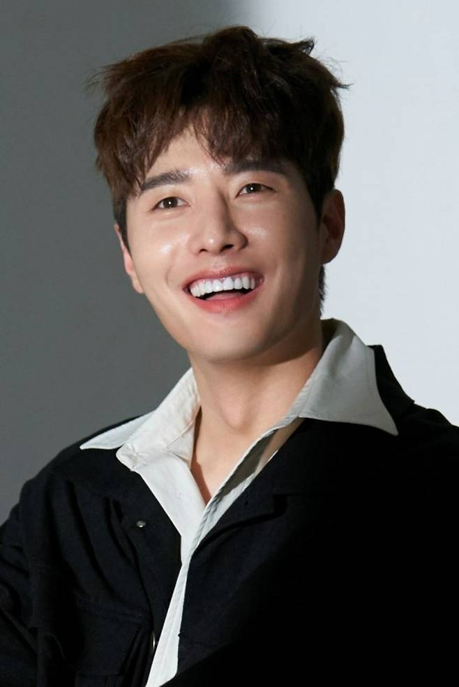 종합 39세 신정윤 결혼 못한 이유 돈 때문이었다난 갖춰지지 않아다 컸는데