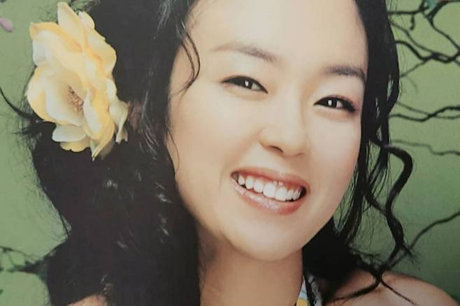 이혼 5년 만에 열애·임신 깜짝 발표한 43살 여배우의 최근 근황 뉴스에이드