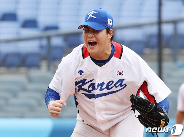 핵폭탄급 이적→kia 통합 2연패 열쇠 조상우 미국 유학→최고 140km 첫 불펜 피칭 합격점 공에 힘 느껴져