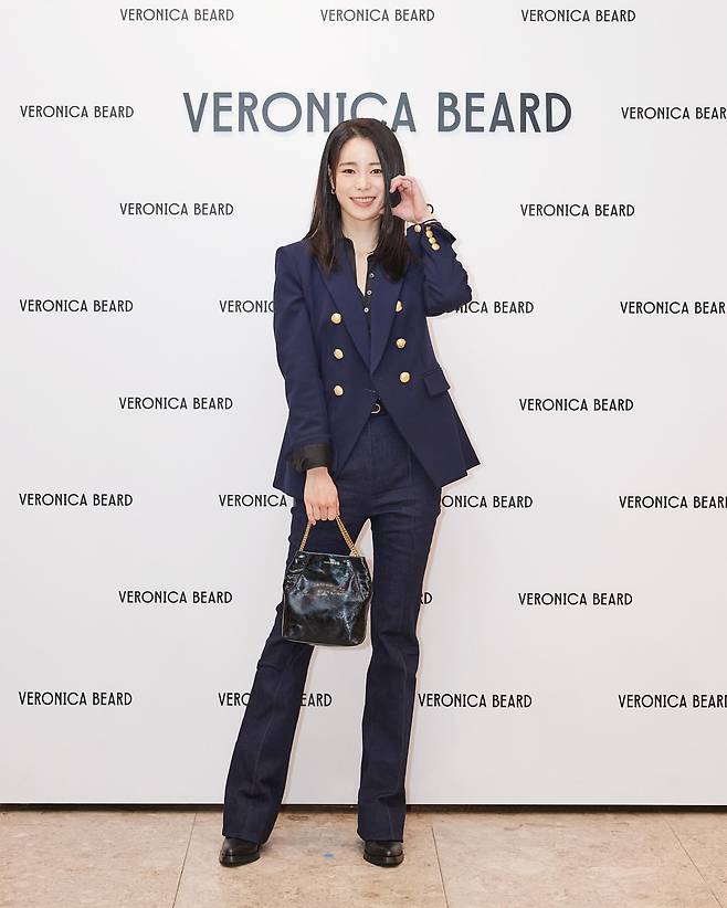 한예종 전도연 진짜 전도연과 만나 화제 된 여배우 일상룩 라이프업