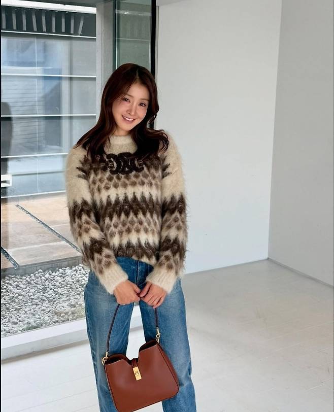 22kg 아들 업고 히말라야 4000m명품 라이프와 정반대 취미 가진 여배우일상룩 대본은 내운명