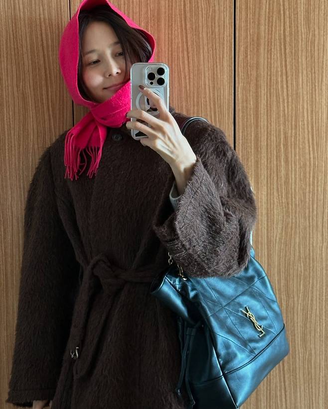 김나영 겨울 코디의 정석 다양한 명품백 코디 해피라이프