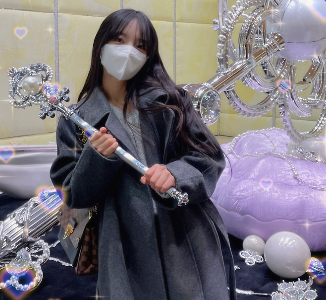 너무 예뻐진 근황 전한 하이킥 신애 일상룩 패션룸