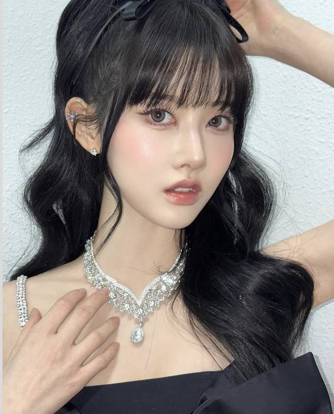 박남정 딸 시은 너무 짧아 아빠한테 혼나겠어 개미허리 드러낸 컷아웃 미니드레스룩 뷰티는 내운명