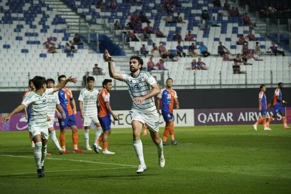 '콤파뇨 멀티골' 전북, 포옛 감독 데뷔전서 태국 포트에 4-0 완승