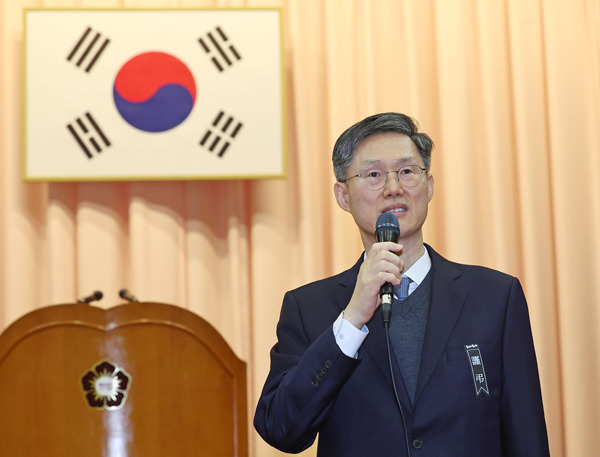 또 문형배 때리기 이번엔 음란물 카페 활동 프레임