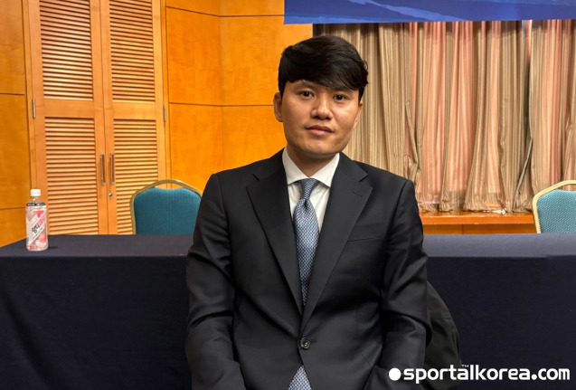 젊다고 트렌디한 축구 하는 건 아냐정경호 감독 할 수 있는 것과 하고 싶은 축구를 명확하게 구분할 것