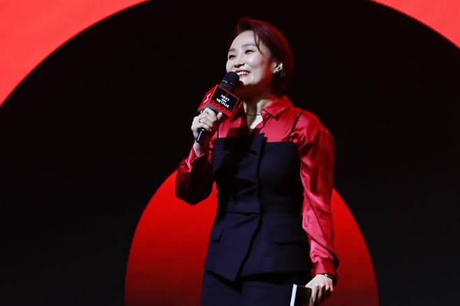 저처럼 결혼식을 하면 안 된다라고 충격 발언한 역대 최고로 성대한 결혼한 연예인 요즘뭐하니