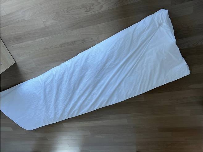 이제부터 이불빨래 할 때는 ㄹ 모양으로 접으세요 이유 알면 깜짝놀라요 오늘살림루틴