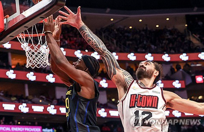 Nba 평균 득점 42점 식스맨에 고전했지만gsw 커리 27점 폭발 앞세워 Hou에 진땀승