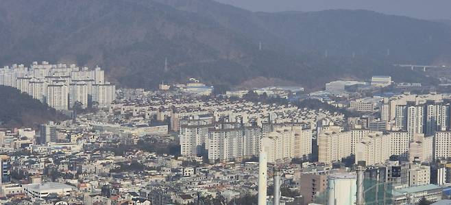 부산 기장정관 아파트 관리비 횡령 수사·감사 착수