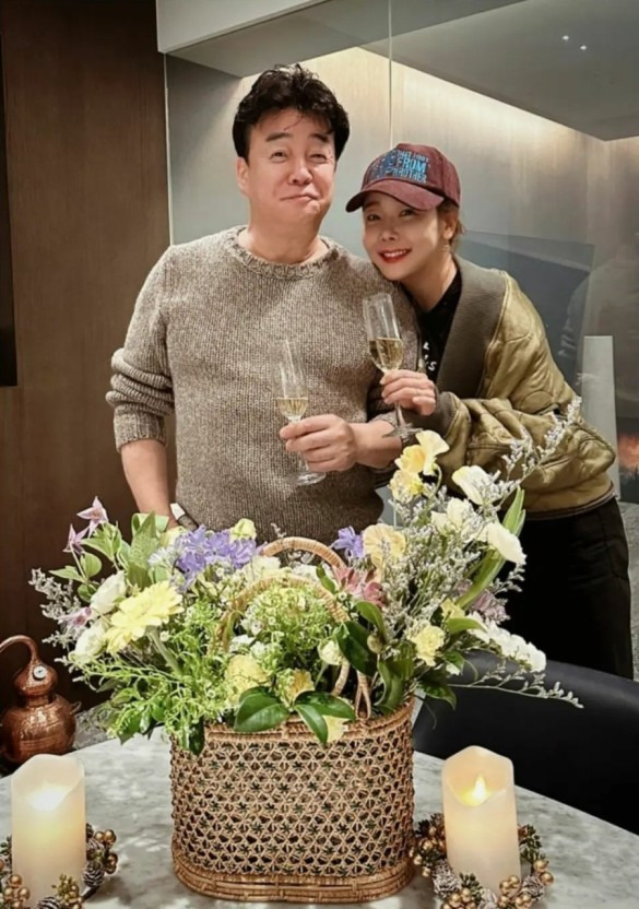 소유진 ️ 백종원 결혼 12년 만에 전한 안타까운 소식 스포엔 뉴세이