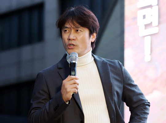 6·25 미국이 일으켜”찬탄집회 연사 황현필 ‘천안함 음모론도 주장