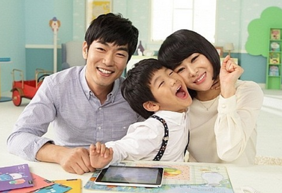 무명 시절 글로벌 기업 다니는 여성팬과 결혼해 안심하고 연기한 배우 필더무비