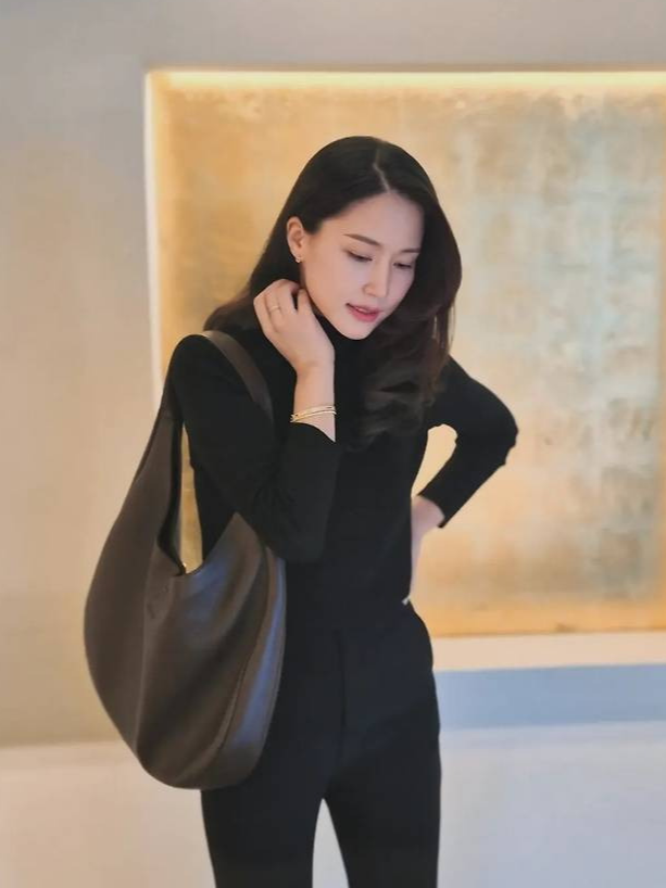 드라마보다 더 드라마틱 10년 남사친과 결혼한 여배우의 데일리룩 스타와 라이프