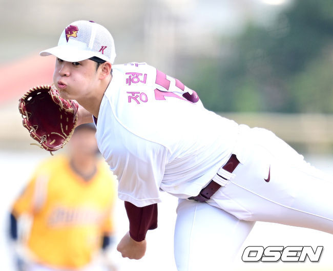 특급 루키 맞네 5억팔 정현우 2이닝 Kkkk최고147km 압권투키움 대만 중신전 1 11 대패 속 위안