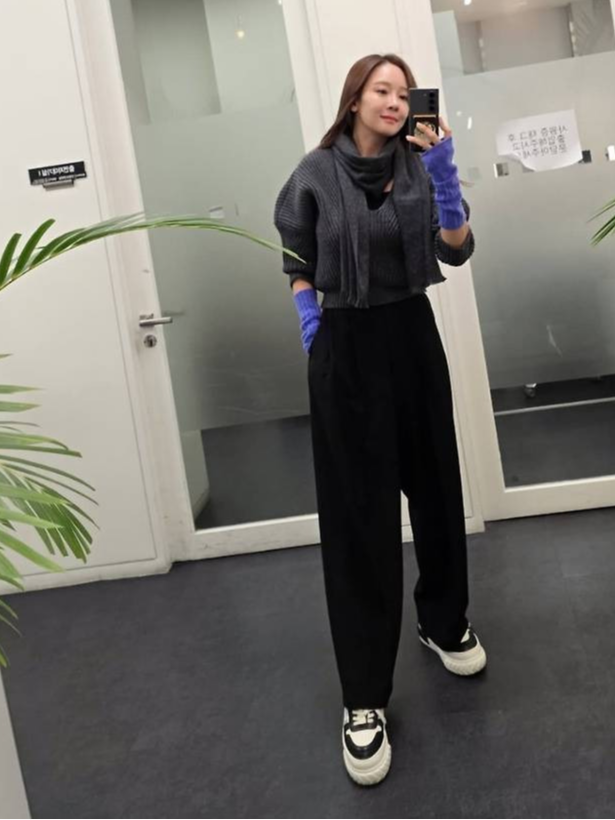 소유진 ‘170cm 47kg 말이 돼 오프숄더 미니 원피스룩에 반응 폭발 스타와 라이프