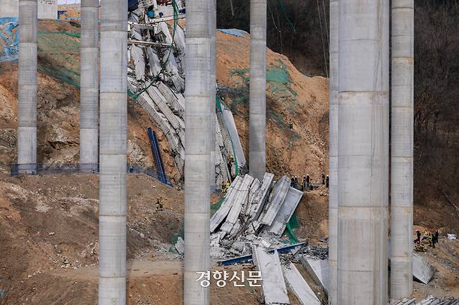 무너지지 않을까 걱정했는데”붕괴 고속도로 인근 주민들 ‘충격
