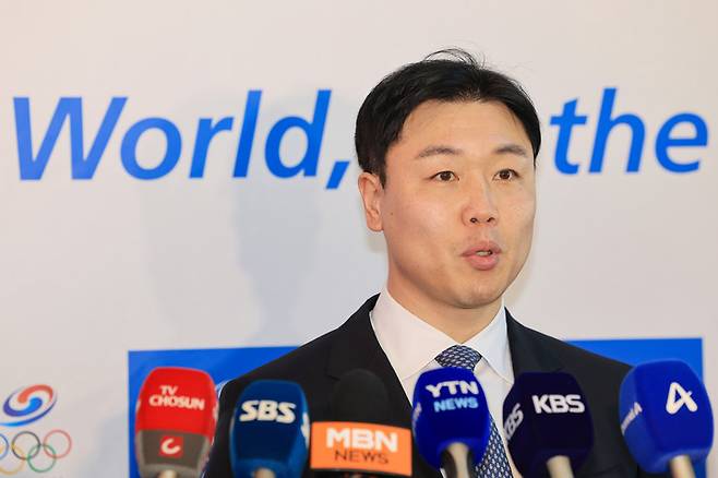 회화 능력현역 차준환 Vs 풍부한 연륜 원윤종ioc 선수위원 최종 후보 향방은