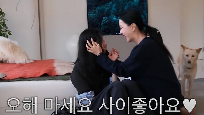엄정화 올케 윤혜진 동안 피부에 감탄대체 뭘 한 거야 왓씨티비