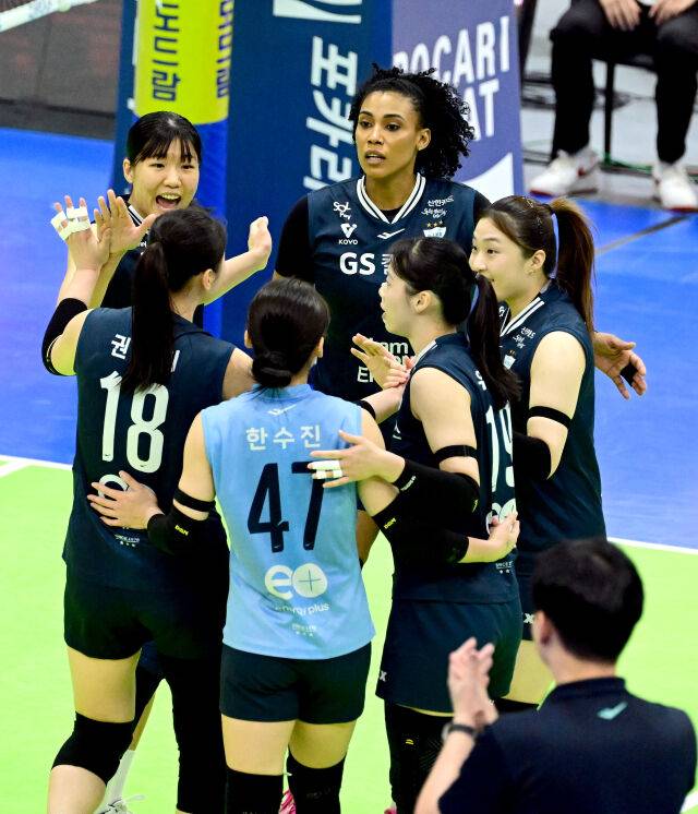 한때 14연패 압도적 꼴찌, 1921일 만에 수원 징크스까지 깨다니…쿠바 괴물 29점 폭격, 디펜딩 챔피언 제압하다