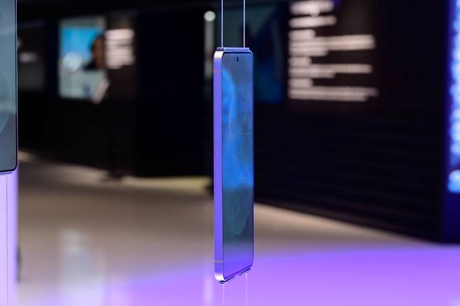 갤럭시S25 엣지와 XR헤드셋 프로젝트 무한 MWC25 삼성전자 | 디픽