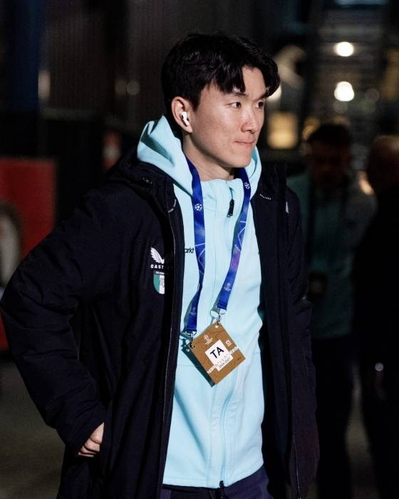 레전드 합류 황인범 최고 기회인 줄 알았는데 오히려 위기다 반 페르시 감독 또 못 이겼다 Ucl 탈락 눈앞