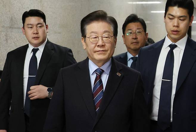민주당 尹 석방 웬말이냐검찰 즉시 항고해야”