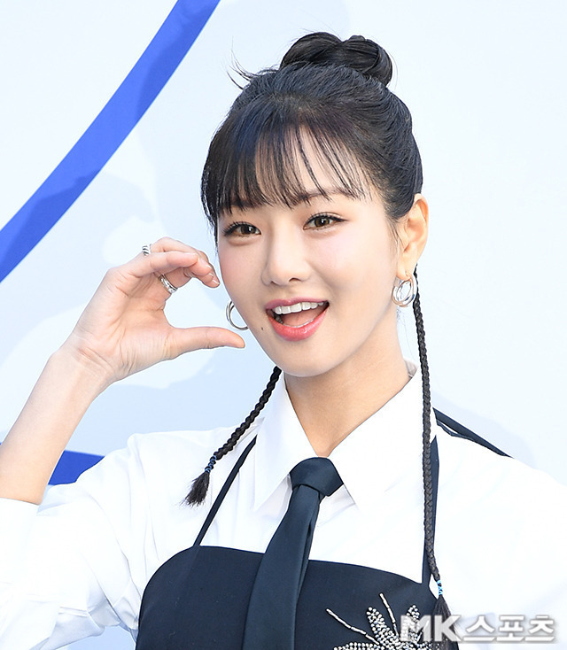 치위생사에서 500대 1 뚫고 주말드라마 주연으로 33세 여배우 코르셋 드레스룩 스타와 패션