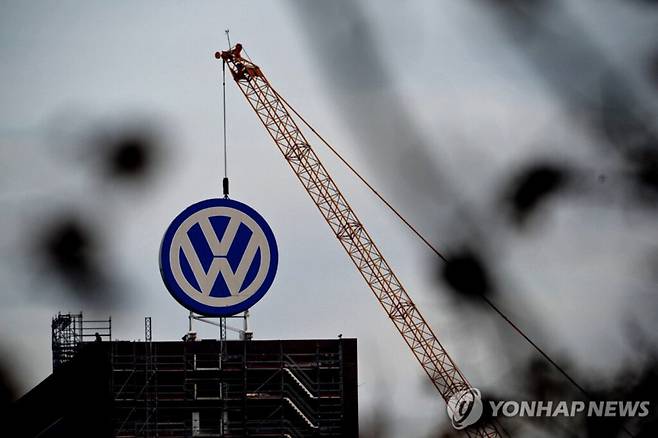 Bmw·벤츠보다 잘나갔던 곳이 대체 왜” 돌연 발표에 업계 ‘발칵 뒤집힌 이유 위드카