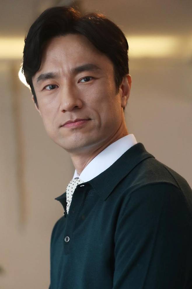 부부가된 깜짝 근황알린 연예계 대표 미혼 남녀 배우 필더무비