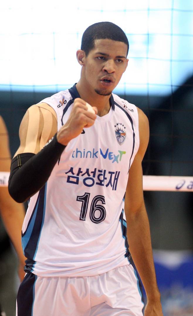 레오, V리그 남자부 최다 득점 쏜다...4대 프로스포츠 외국인 최초