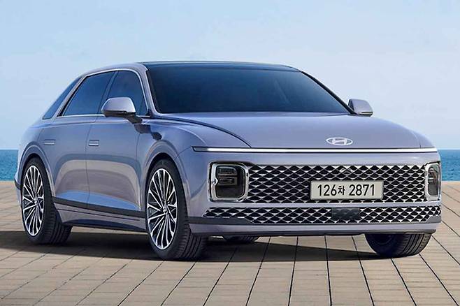 요즘 누가 그랜저 사냐 이 돈이면 수입 하이브리드 세단 사지 카프레스