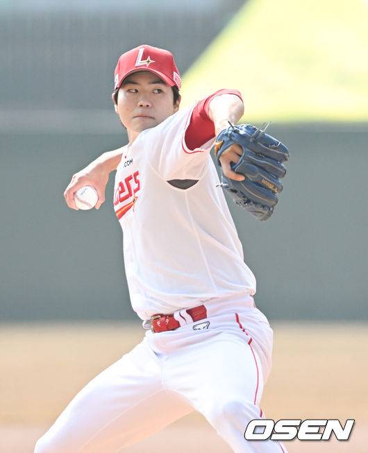 ‘9년간 단 8경기’ 터지지 않는 1차지명 투수, 10년 만에 기회 잡을까…美 유학으로 구속 5km 이상 빨라졌는데