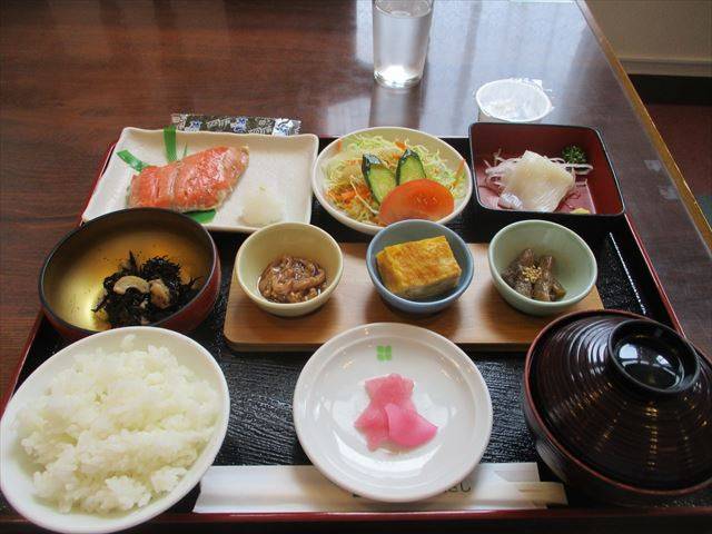 아침식사 때 섭취하면 풍성한 모발 만들어줍니다 라이프 팩토리