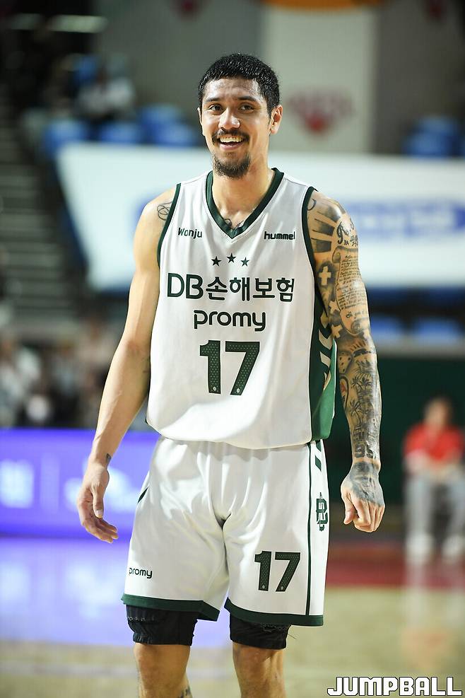 ‘최성원 27점+알바노 4Q 지배’ DB. SK 꺾고 3연패 탈출...SK 5연승 마감