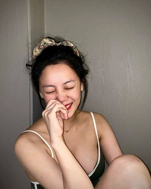 "12kg폭풍감량 성공"45kg된 171cm유명 배우,수영복 패션룩 화제 | 셀럽뉴스