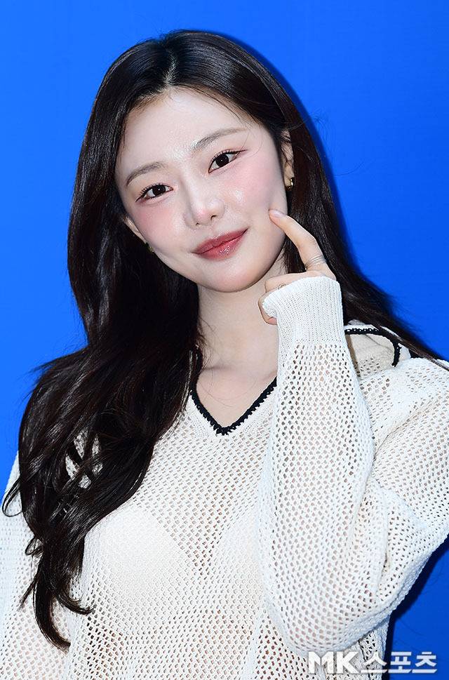 솔로지옥4 이시안 아직 솔로라고 너무 과감 훤히 비치는 화이트 시스루 미니룩 뷰티는 내운명