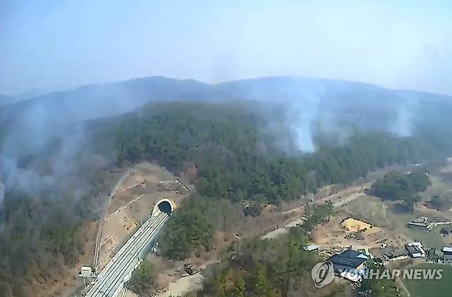 의성산불 진화율 30％연기 적은 곳 진화헬기 대거 투입
