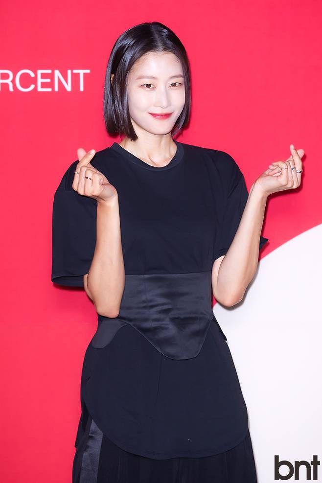 ‘동치미’ 하차 통보 논란... 새 MC 이현이, “열심히 하겠다”