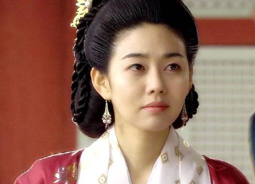 만난지 4개월만에 결혼한 남편과 15년째 스킨십이 없다는 연예인 필더무비