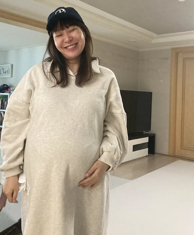 무려 아들 5명 키운다는 극한 육아 연예인 일상룩 패션룸