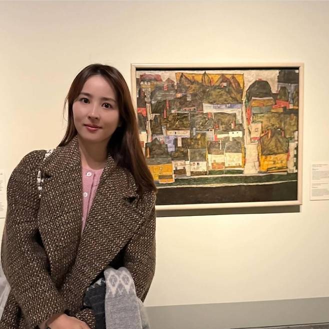 핑클 될 뻔했다고” 은광여고 얼짱 여배우 우아함 가득한 트위드 코트룩 대본은 내운명