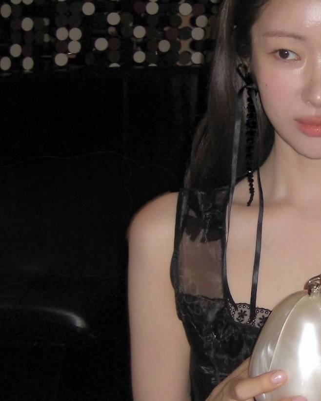 키도 큰데 하얗고 여리여리 170cm 47kg 인형 비율 여배우 시스루 드레스룩 뷰티는 내운명