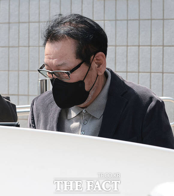 공천헌금 의혹 건진법사 전성배 첫 공판 출석 Tf포착