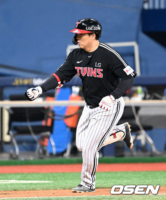 “하루 7시간 1000개, 그 이상 쳤다” 115억 FA, 다시 타격기계 된다…은퇴 얘기 더 이상 안 들리겠네