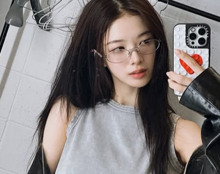 최근 남대생4명과 썸타는 중인 39kg MZ여신의 패션 근황 | 맥스무비