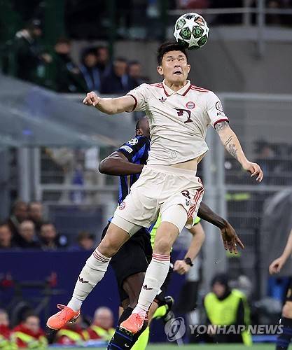 "김민재, 이게 마지막 경기였으면"…뮌헨 팬들, UCL 탈락에 "KIM OUT!" 저주 퍼붓네